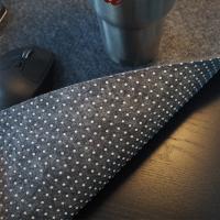 China Non-Slip Black Wool Desk Elbow Mouse Pad Felt Desk Mat for Home and Office 900*400*3mm for sale