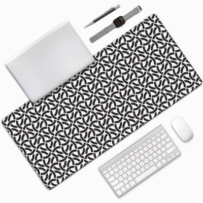China Computer Accessories 900*400*3mm Gaming Mouse Pad with Customizable Pattern and Size for sale