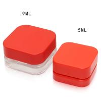 China Square Cube Shape Glass Concentrate Jar 5ml 9ml Clear Black White with Child Safe Lid for sale