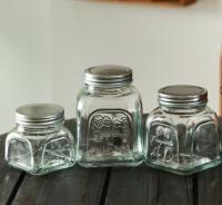 China Bulk Empty 8oz 16oz 26oz Carved Logo Square Glass Mason Jar With Gold Screw Lid for sale