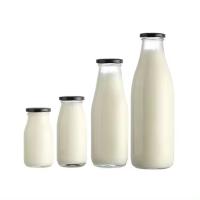 China Large Capacity Milk Glass Bottle 1000 Ml Beverage With Metal Cap Food Grade Leakproof for sale