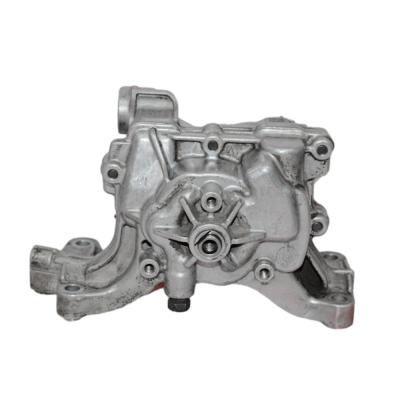 China Automotive Parts V90 Engine Oil Pump 31670242 for sale