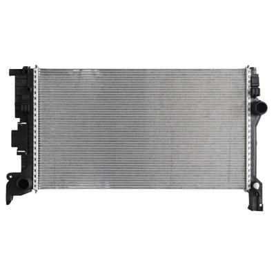 China XC90 Car Parts Engine Cooling Radiator OE Number 32224828 for sale