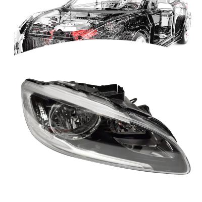 China 31420116 Right Side Halogen Headlight For XC60 Enhances Night Visibility for sale