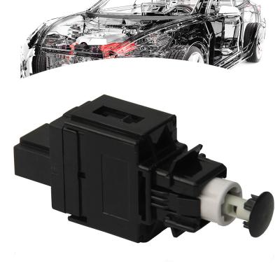 China Brake Light Switch 8622064 For S60 S80 V70 XC70 XC90 Models for sale