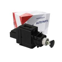 China Brake Light Switch 8622064 For S60 S80 V70 XC70 XC90 Models for sale