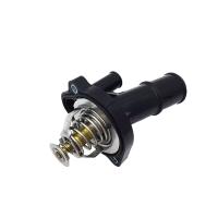 China Thermostat Housing LR027158 for Range Rover Sport Discovery 4 for sale