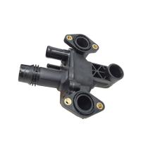 China Water Outlet Connector LR073372 for Discovery Sport Evoque Freelander 2 for sale