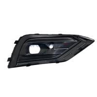 China Womala Lamp Bezel OE 31455640 for Auto Parts V60 Body System Auto Parts for sale