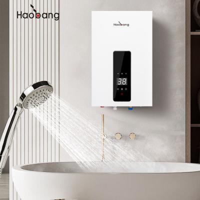 China Instant Heating Forced Exhaust Gas Water Heater With Oxygen-free Copper Tank And IPX2 Waterproof for sale