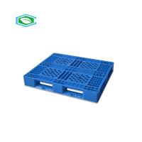 China 1210 Reinforced Plastic Pallets 0.6 T Rack Load Steel Tube Insert High Temperature Resistance for sale
