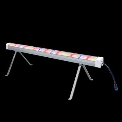 China Greenhouse Under Canopy Grow Lights 120W 4FT Grow LED Light For Indoor Farming for sale