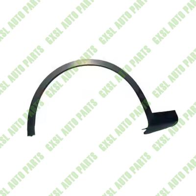 China For Maserati Levante 2017-2019 Front Left Wheel Housing Arch Moulding OEM 670089061 for sale