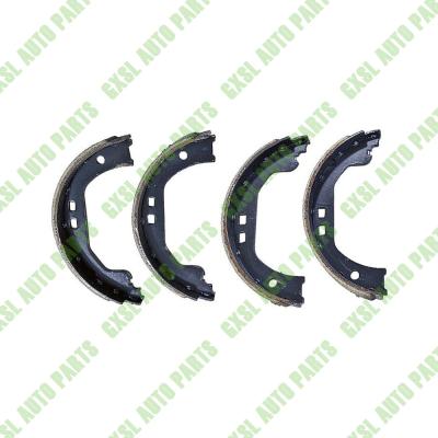 China For Maserati Ghibli Quattroporte (2014-2016) Parking Hand Brake Shoes OEM 673000035 for sale