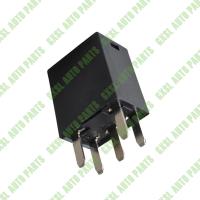 China For Maserati Quattroporte Ghibli Levante Power Relay Replace OEM 673002861 05269988AA for sale
