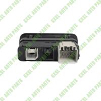 China For Maserati Ghibli M157 2017-2022 Center Console AUX USB Connect Module Unit OEM 670102009 670152831 for sale