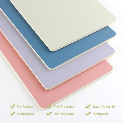 China 5/8mm Moisture Proof PVC Wall Panel 1.22m Width Custom Color for sale