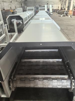 China Industrial Use Chain Plate Conveyor With Large Conveying Capacity for sale