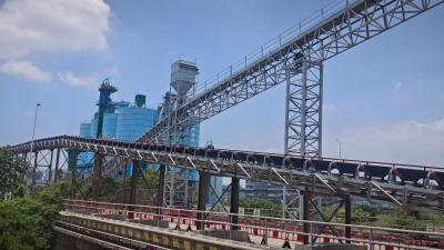 China Customizable Width Heavy Duty Chain Conveyor with Low Maintenance and Chain Pitch 12.7 Mm To 50.8 Mm for sale