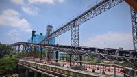 China Customizable Width Heavy Duty Chain Conveyor with Low Maintenance and Chain Pitch 12.7 Mm To 50.8 Mm for sale