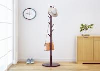 China Space Saving Adjustable Pinewood Handbag Hanger Stand Wooden Tree for sale