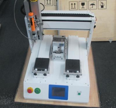 China High Efficiency Automatic Screw Feeder Driver Easy Operation With Two Working Table for sale
