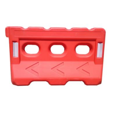 China Red Plastic Guardrail Rotomolding Product 3.5-6 Meter Diameter Mold Capacity 1200 Ton Annual Production for sale
