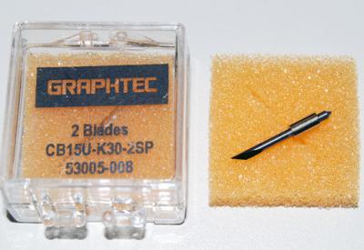 China 1.5mm 30°w/spring CB15U-K30-2SP (2/pack) For Graphtec Cutting Plotters for sale