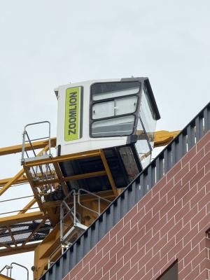 China Zoomlion 7025 Tower Crane 12T Capacity 70m Jib 60m Free Standing Height Construction Equipment for sale