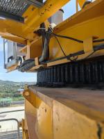 China Zoomlion 7025 Tower Crane 12T Capacity 70m Jib 60m Free Standing Height Construction Equipment for sale