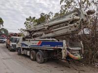 China 25T Used Concrete Pump Truck Customized 320L for sale