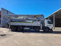 China Top Brand HB56K 56m Articulated Boom Concrete Pump Truck for sale