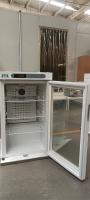 China Mini Portable Clinic Hospital Biomedical Pharmacy Laboratory Grade Fridge 100 Liter for sale