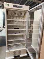 China 415L Spray Coated Steel Pharmaceutical Grade Refrigerator With USB Port Test Hole for sale