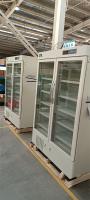 China 1006 Liters Capacity Vertical High Quality Pharmacy Medical Refrigerator Color Sprayed Steel for sale