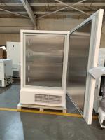 China 936L Large Deep Medical Vaccine Freezer With High Quality Foaming Door Humanized Design for sale