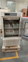 China 108L AUTO Defrost Single Glass Door Upright Biomedical Blood Bank Refrigerators With High Quality for sale