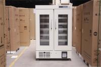 China 4 Degree 658 Liters R134a Hospital Blood Bank Refrigerators For Blood Sample Storage for sale