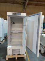 China MDF-40V268E -40℃ Medical Deep Freezer 268L Vertical Biomedical Freezer with Precise Temperature Control for sale