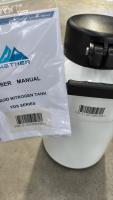 China 35L Liquid Nitrogen Container for Laboratory, Veterinary and Medical Applications for sale