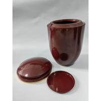China Bordeaux Color Funeral Ash Urn With Gold Belt For Human Reserved In ABS Plastic for sale
