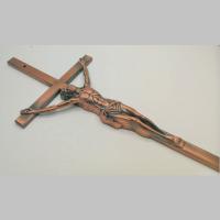China Die Casting Zamak Funeral Crucifix Antique Brass Finishing 52*18cm for sale
