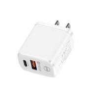 China LCD Wall Mobile Phone Chargers 20W Mini White Fast Charger   PD Charger for sale