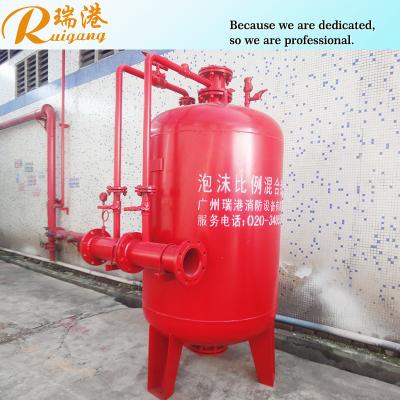 China 3%/6% Red Fire Safety Foam Bladder Tank 1-18m3 Fire Protection For Tank Farms for sale