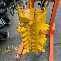 China Komatsu 120-6-7 Excavator Main Control Valve Hydraulic 723-56-12103 723-56-12102 for sale