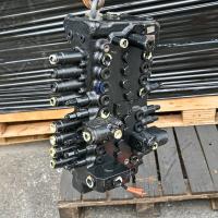 China Kobelco 75-8 Distribution Valve LG30V00001F1 Main Control Valve for sale