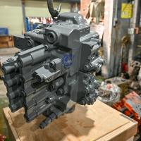 China Hitachi Excavator Main Control Valve  ZAX120-6 130H 4410248 for sale