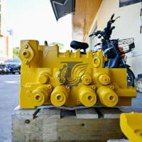 China 709-14-93501 7091493500 709-14-93500 709-14-94002 709-15-94002 For Komatsu PC1250-7 PC1250-8 PC1250LC-8 PC1250SP-8 PC1250-8R EXCAVATORS PARTS Hydraulic MAIN CONTROL VALVE aftermarket Original for sale