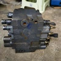 China 723-82-31100 7238231100 723-82-30100 For Komatsu FD35/40-10 FD35Y/40Y-10 FD40Z-10 FD45-10 Forklift PARTS Hydraulic MAIN CONTROL VALVE aftermarket Original for sale