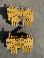 China 0964489 CA0964489 096-4489 099-1107 1R-8150 FOR TQCAT E200B EXCAVATOR PARTS HYDRAULIC MAIN CONTROL VALVE AFTERMARKET ORIGINAL for sale